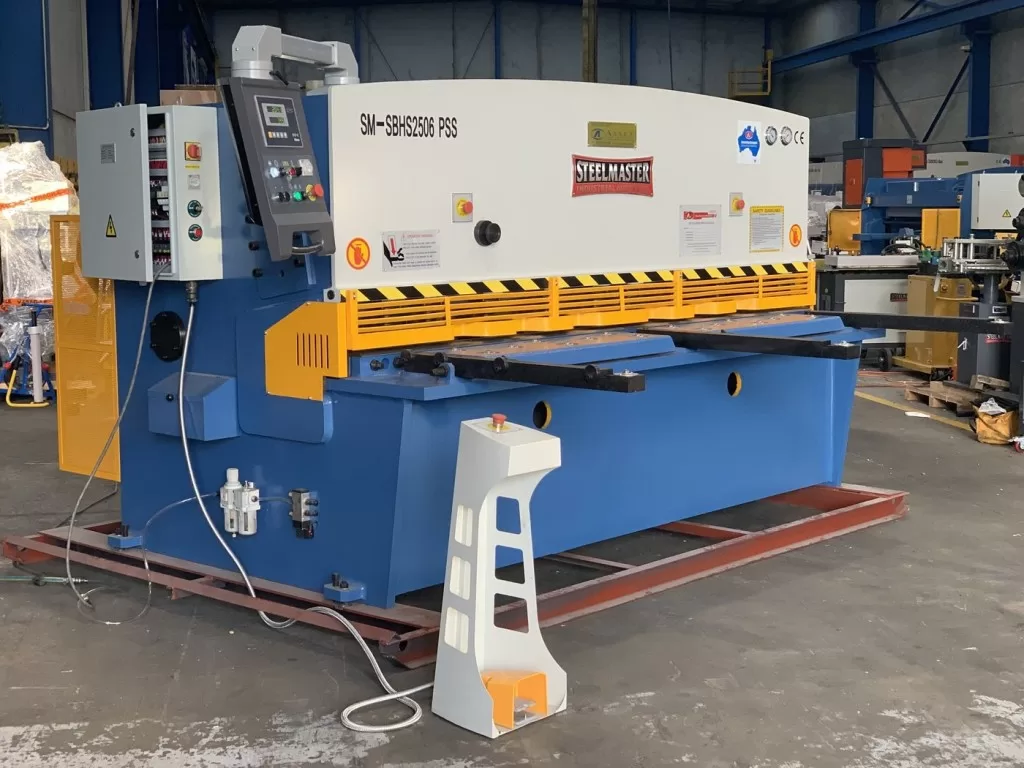 Sheet Metal Guillotines: Types, Uses and Buying Considerations - Asset ...